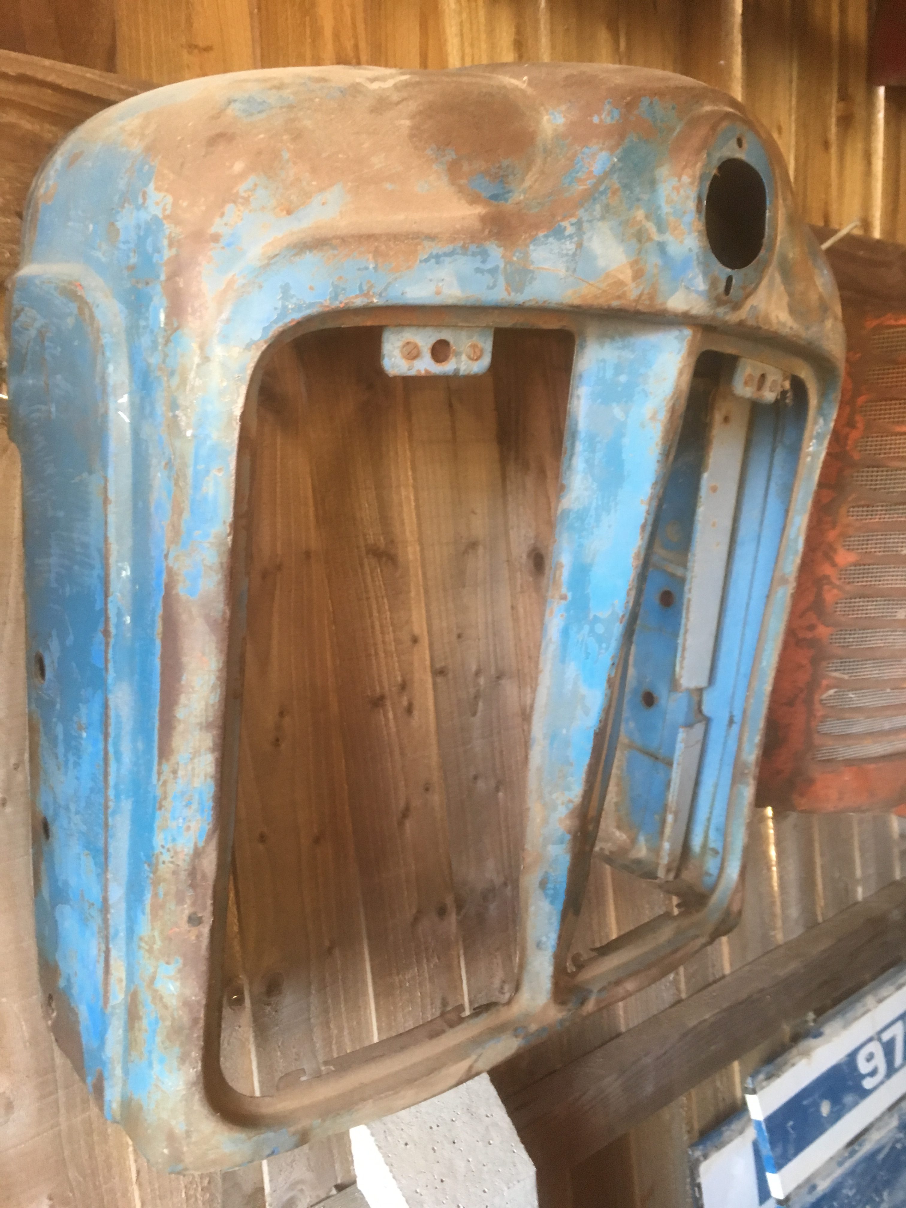 Fordson - Jason Smith Vintage and Classic Tractor Breakers